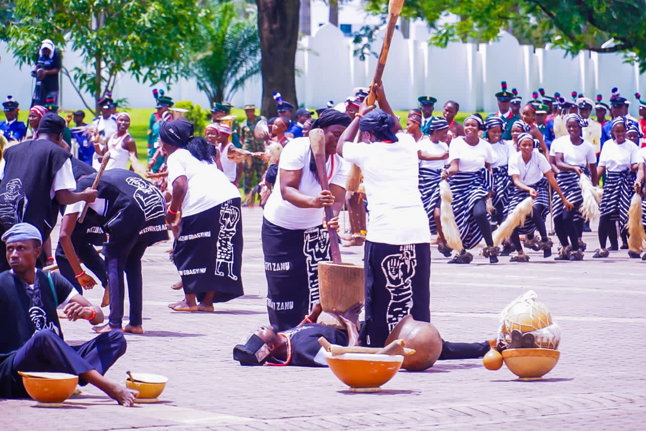 Nigeria’s 63rd Independence Anniversary Military Parade In Pictures – OSGF